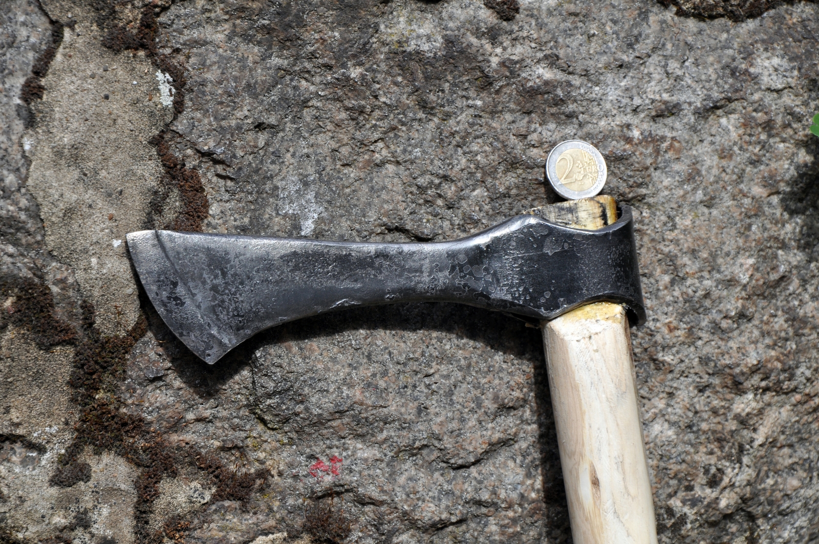 Haches | L'Arbre-Forge - Romain Perello, Artisan Forgeron